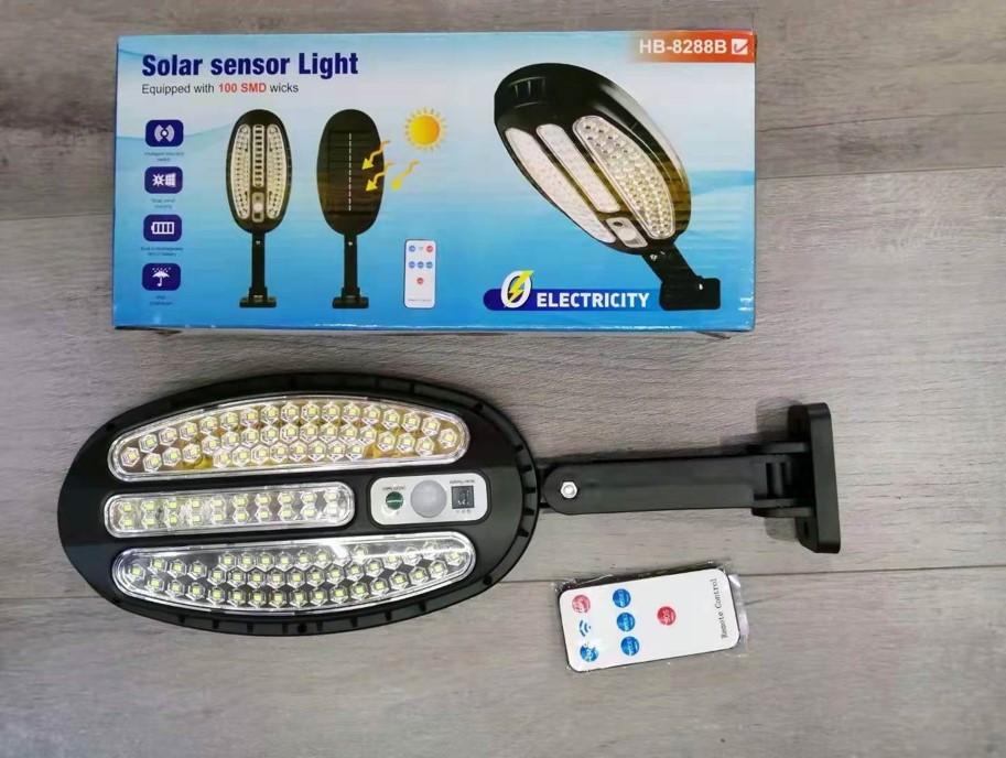 PJ - SOLAR SENSOR STREET LIGHT W/ REMOTE 1200MAH x 2 BATTERY